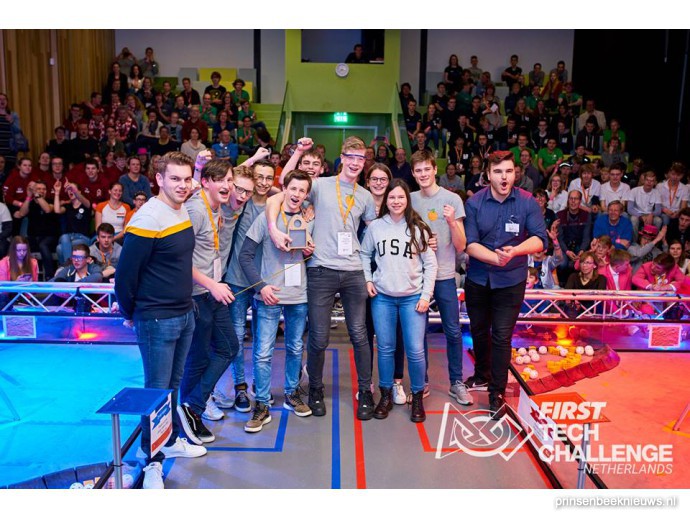 Prijzen leerlingen Newman NK robots | Prinsenbeeknieuws