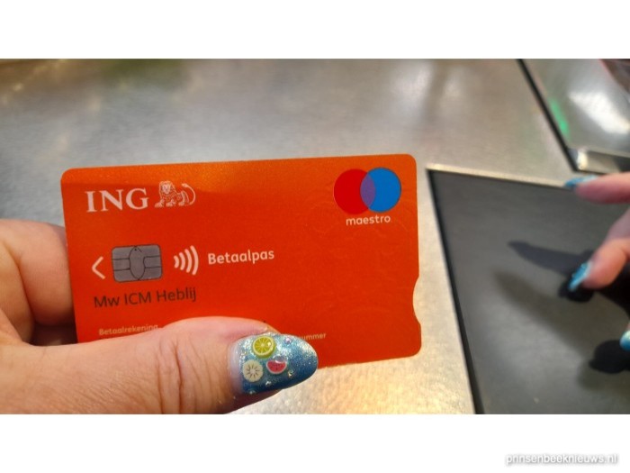 Bankpasje I. Heblij bij Lidl blijven liggen | Prinsenbeeknieuws