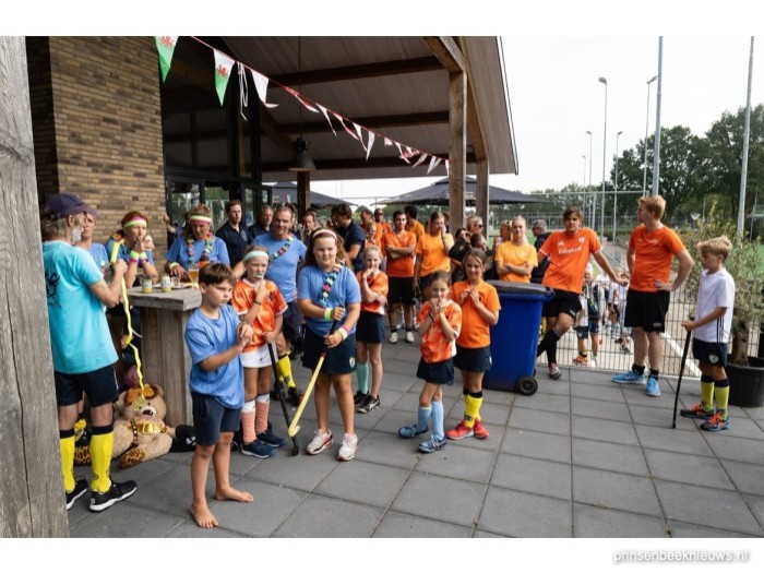 Sportief, drukbezocht familietoernooi HCP | Prinsenbeeknieuws